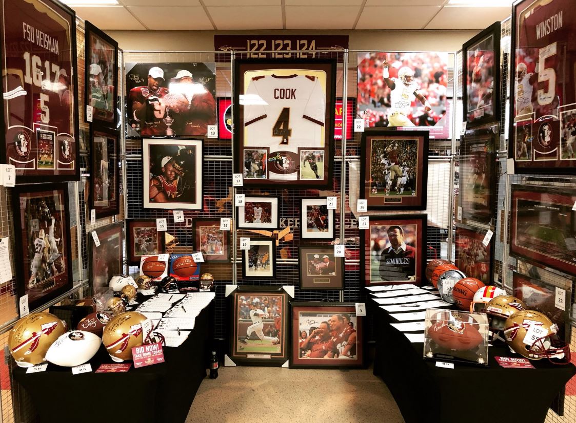Sports Collectibles - Sports collectibles, autographs, memorabilia, and ...