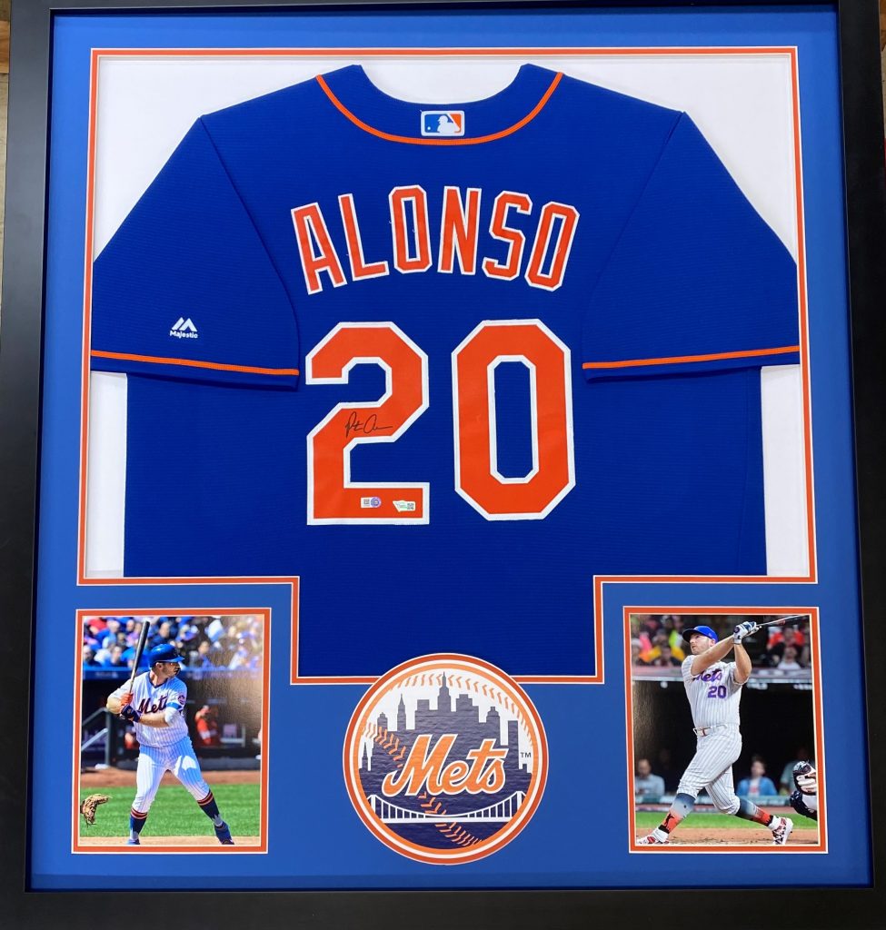 Sports Collectibles - Sports collectibles, autographs, memorabilia, and ...